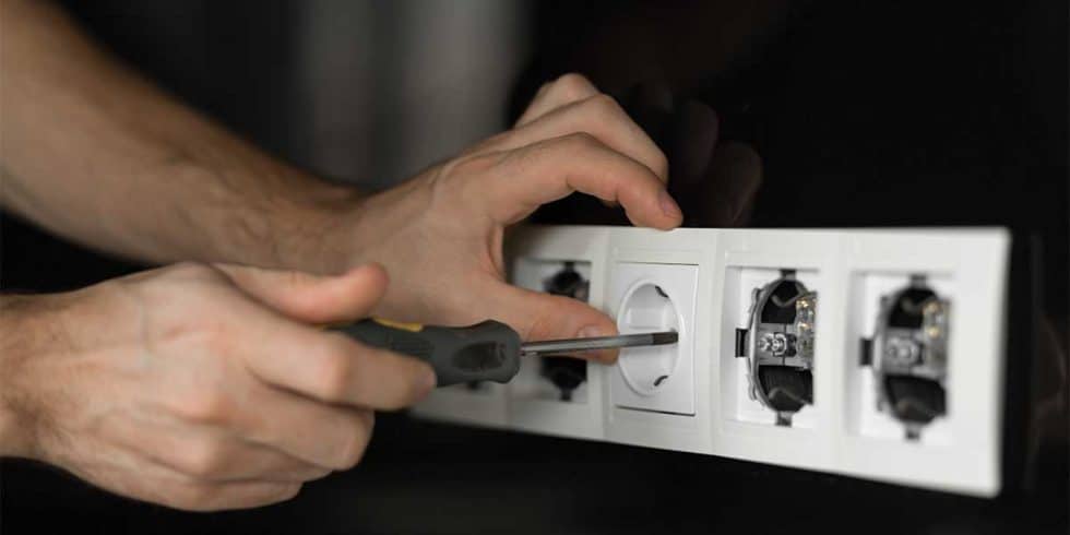 Computer Electrical Safety Tips and Resources