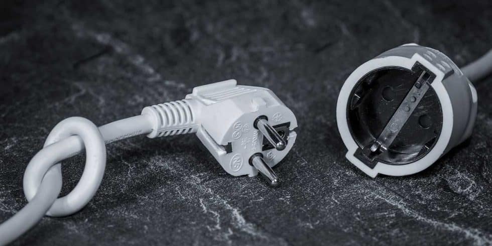 How Do Grounded Outlets Work? | Expert Electric